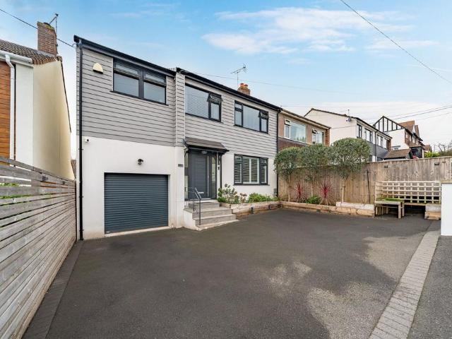 4 bedroom semi detached house for sale