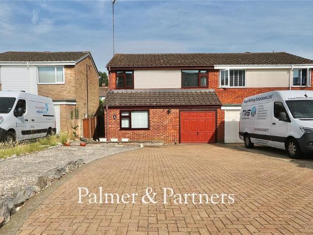 4 bedroom semi detached house for sale