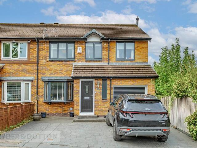 4 bedroom semi detached house for sale