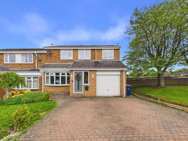 4 bedroom semi detached house for sale