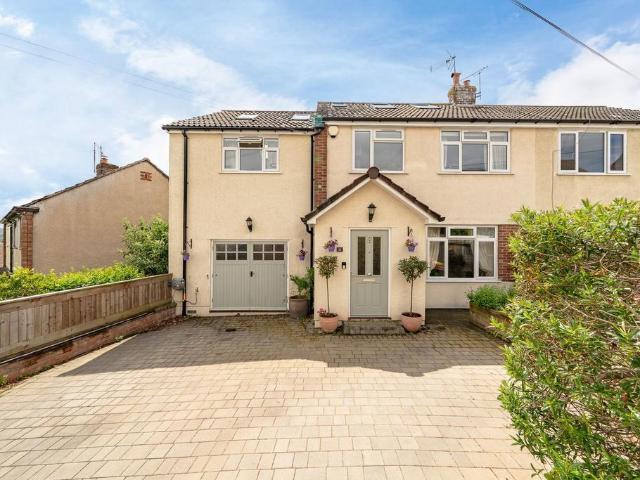 4 bedroom semi detached house for sale