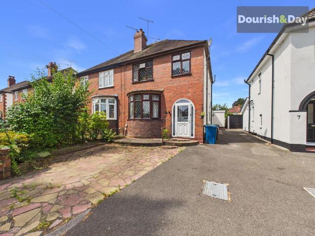 4 bedroom semi detached house for sale