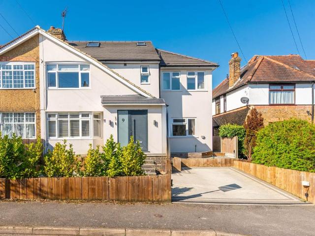 4 bedroom semi detached house for sale
