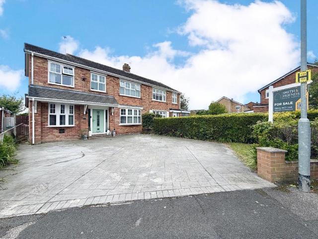 4 bedroom semi detached house for sale