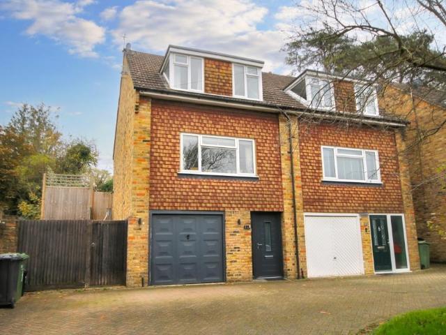 4 bedroom semi detached house for sale