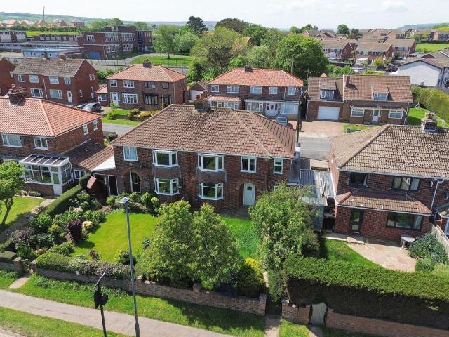 4 bedroom semi detached house for sale