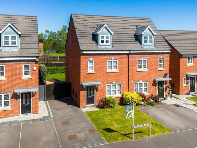 4 bedroom semi detached house for sale