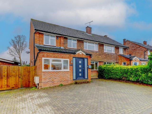 4 bedroom semi detached house for sale