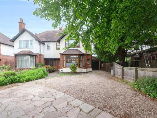 4 bedroom semi detached house for sale
