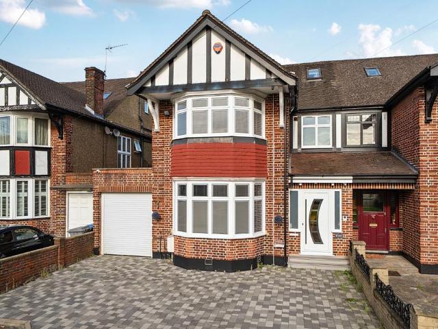4 bedroom semi detached house for sale