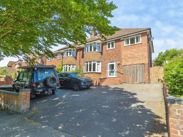 4 bedroom semi detached house for sale