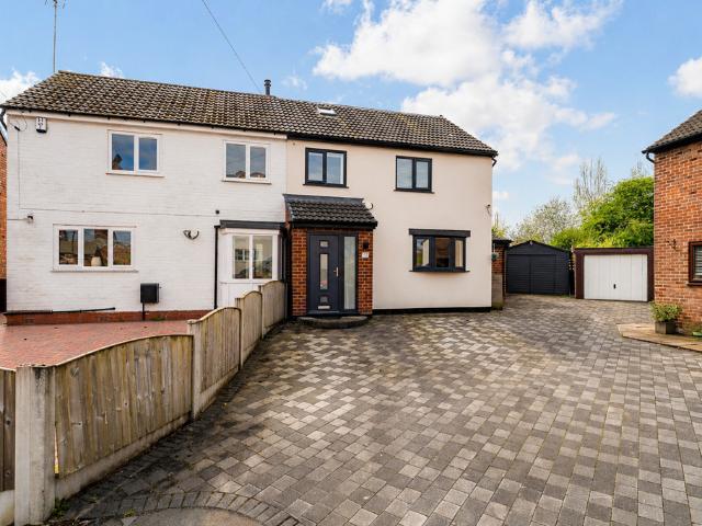 4 bedroom semi detached house for sale