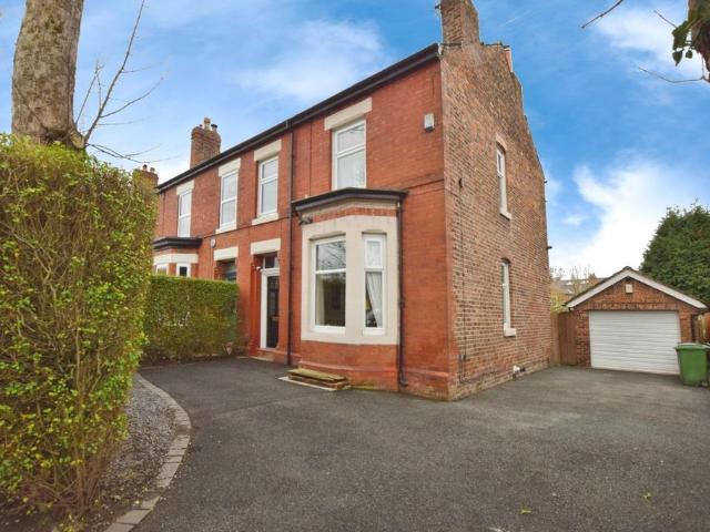 4 bedroom semi detached house for sale