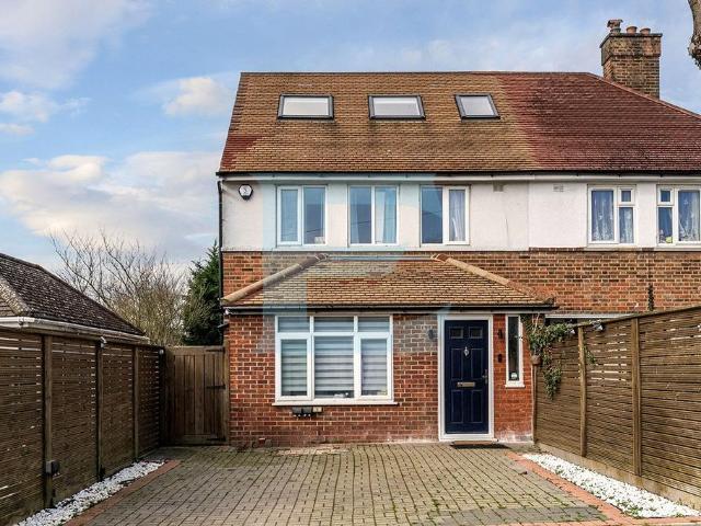 4 bedroom semi detached house for sale
