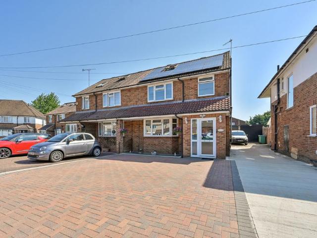 4 bedroom semi detached house for sale