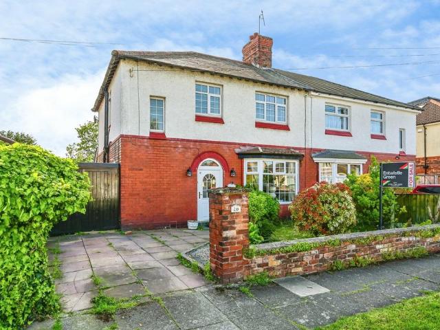4 bedroom semi detached house for sale