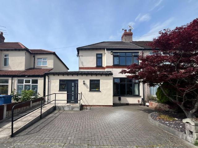 4 bedroom semi detached house for sale
