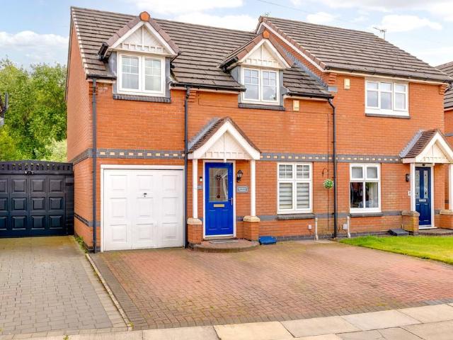 4 bedroom semi detached house for sale
