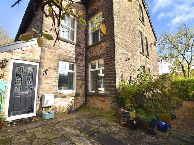 4 bedroom semi detached house for sale
