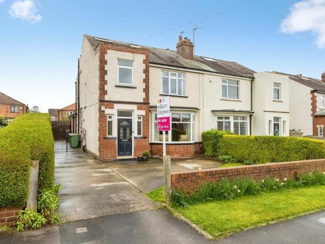 4 bedroom semi detached house for sale