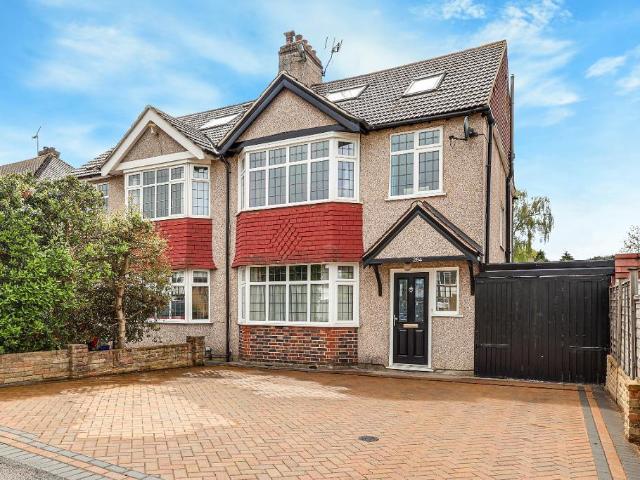 4 bedroom semi detached house for sale