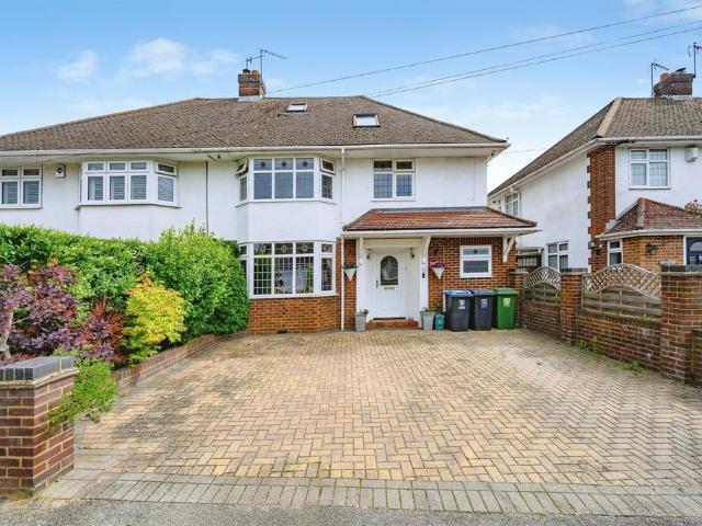 4 bedroom semi detached house for sale