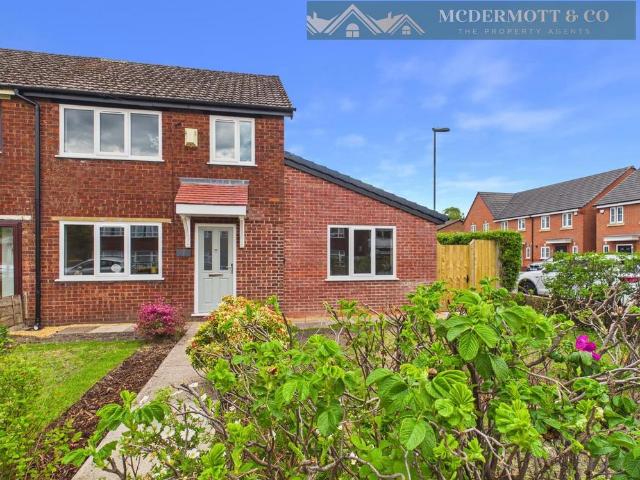 4 bedroom semi detached house for sale