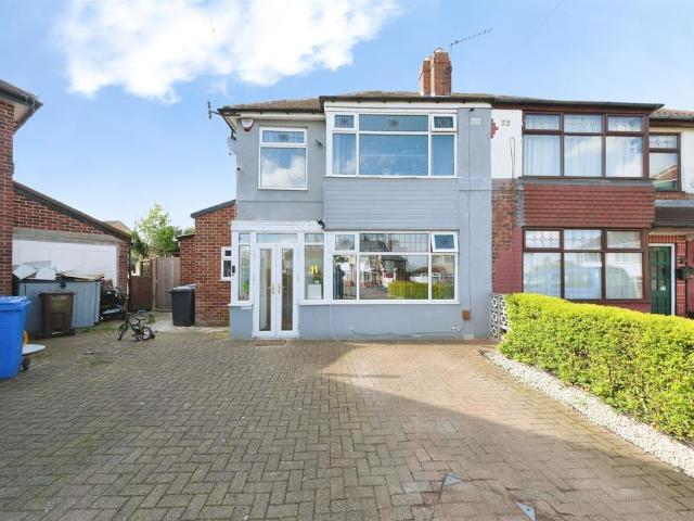 4 bedroom semi detached house for sale