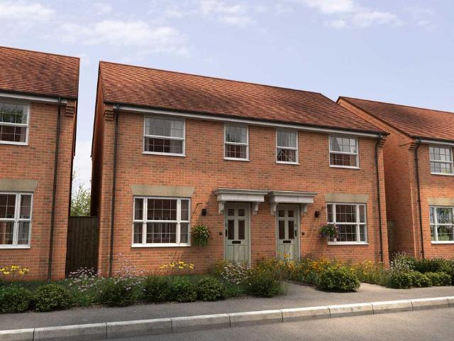 4 bedroom semi detached house for sale