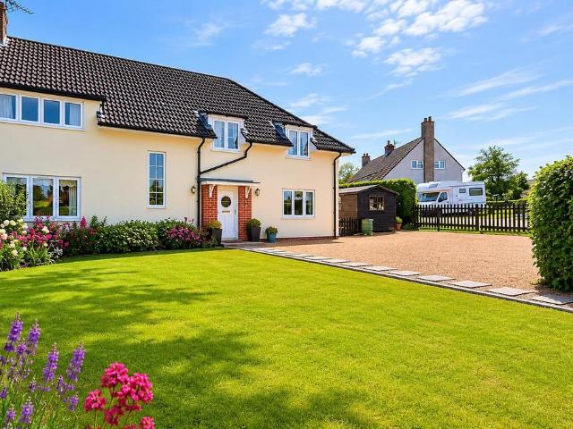 4 bedroom semi detached house for sale