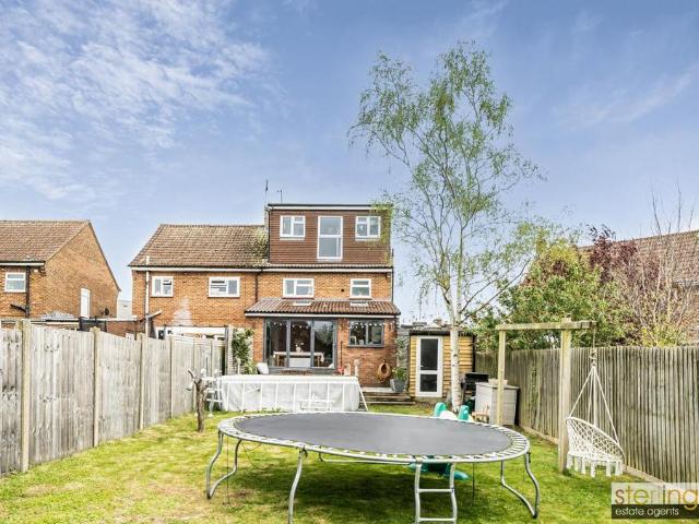 4 bedroom semi detached house for sale