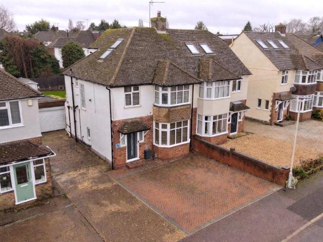 4 bedroom semi detached house for sale