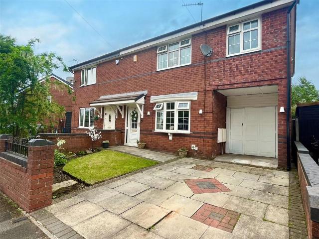 4 bedroom semi detached house for sale