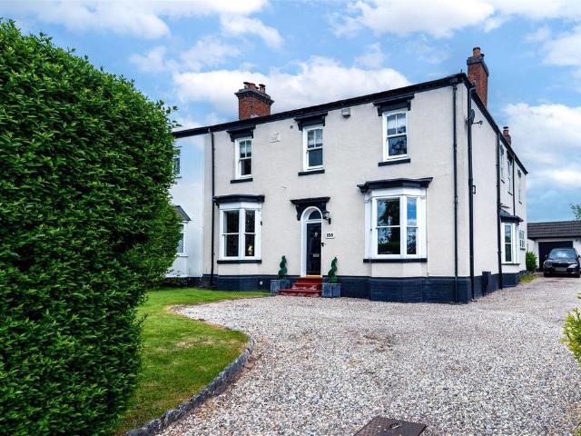 4 bedroom semi detached house for sale
