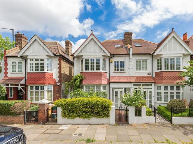 4 bedroom semi detached house for sale