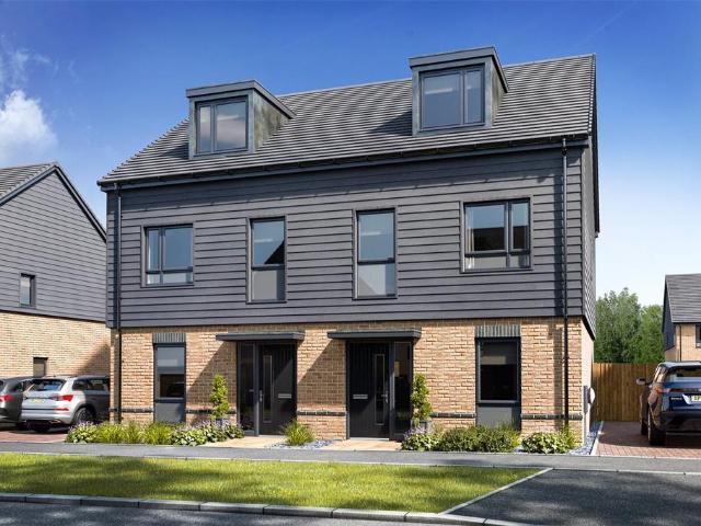 4 bedroom semi detached house for sale