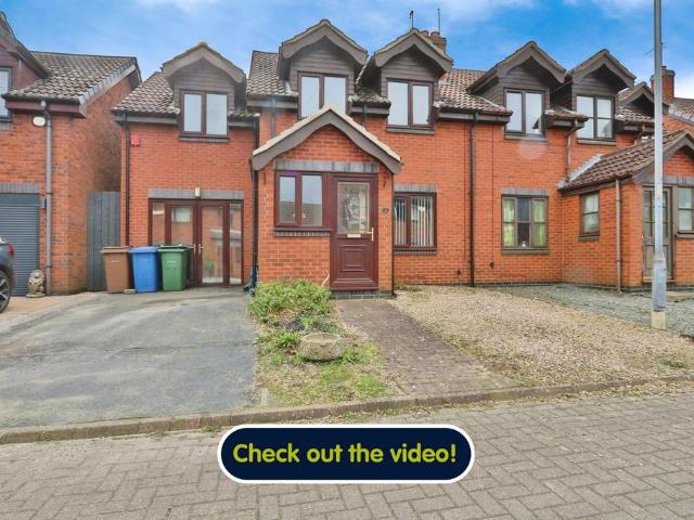 4 bedroom semi detached house for sale