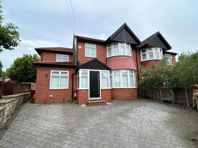 4 bedroom semi detached house for sale