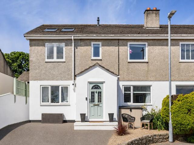 4 bedroom semi detached house for sale