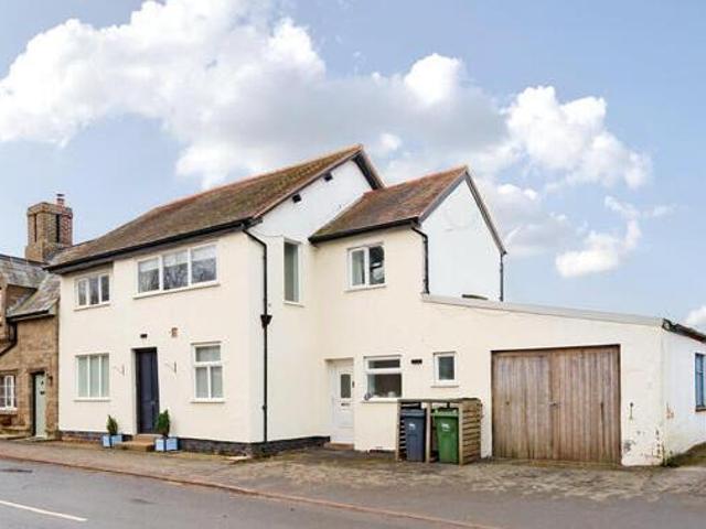 4 Bedroom Semi detached House For Sale In 44 The Village
