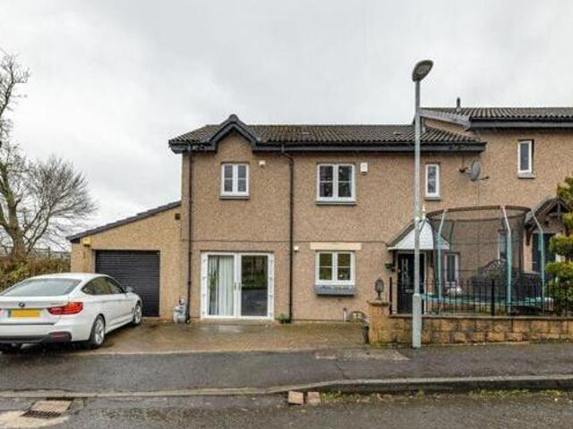 4 Bedroom Semi detached House For Sale In 32 Leaburn Drive, Hawick