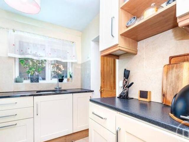 4 Bedroom Semi detached House For Sale In Temple Fortune, London