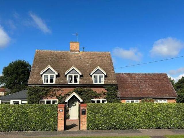 4 Bedroom Semi detached House For Sale In Thornborough