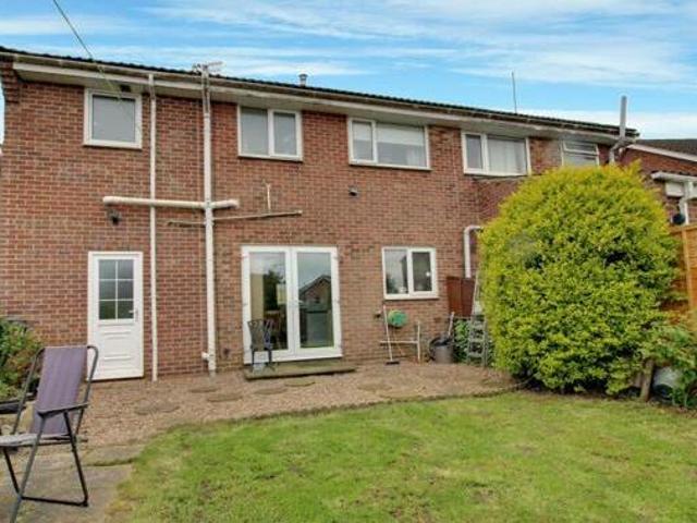 4 Bedroom Semi detached House For Sale In Thorne, Doncaster