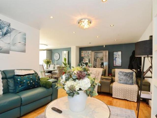 4 bedroom semi detached house for sale in The Gossamers, Watford, WD25