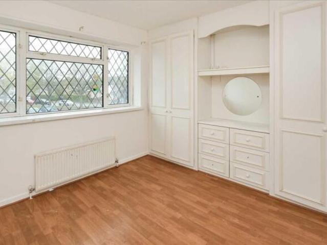 4 bedroom semi detached house for sale in The Greenway, Cippenham, Slough, SL1