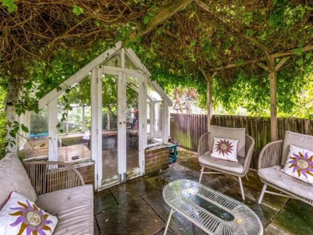 4 bedroom semi detached house for sale in The Deeside, Brighton, BN1