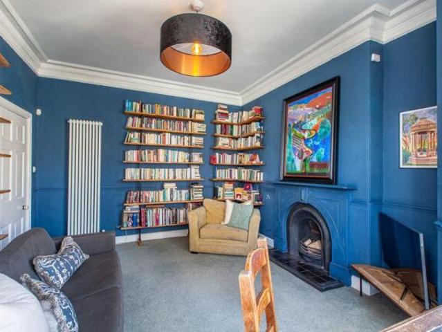 4 bedroom semi detached house for sale in The Drive, Roundhay, Leeds, LS8