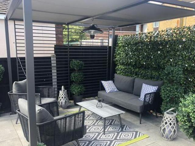 4 Bedroom Semi detached House For Sale In The Mawneys