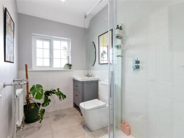 4 bedroom semi detached house for sale in Tivoli Road, West Norwood, London, SE27